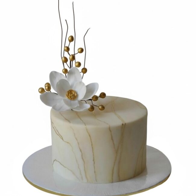 Customized Cakes – Wow Sweets